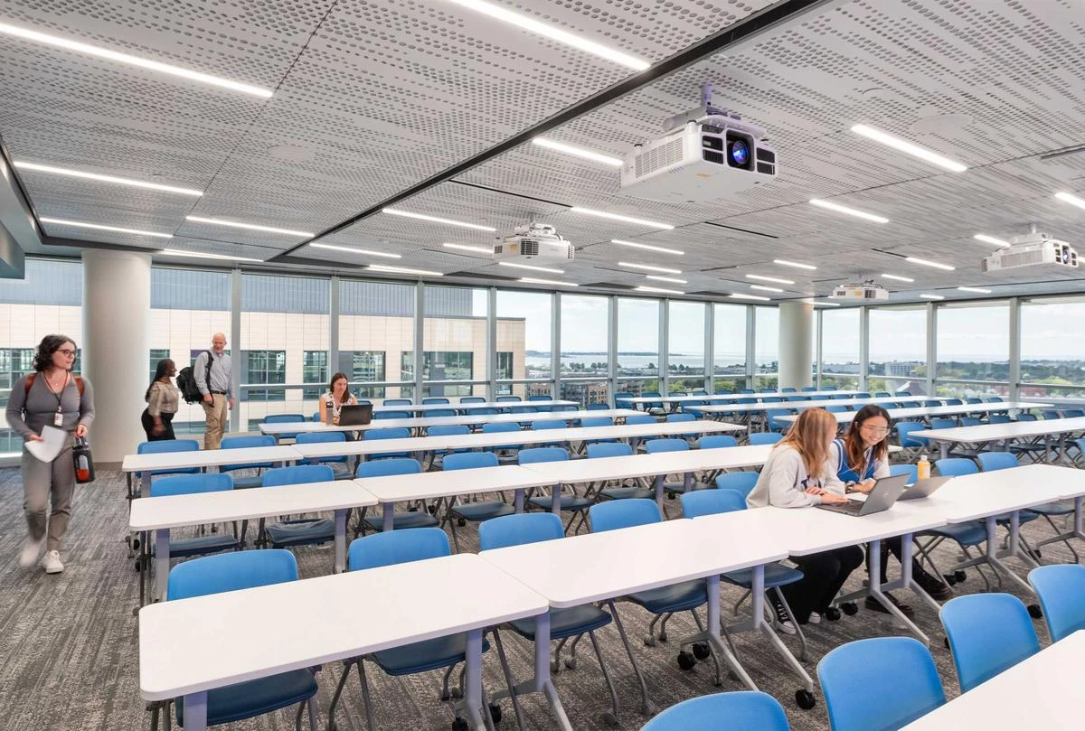 Arktura | Vapor® Trail - Loop Architectural Materials